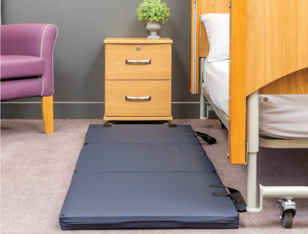 Foldable Crash Mats for Hospitals, Care Homes & Domestic Use | O'Flynn ...